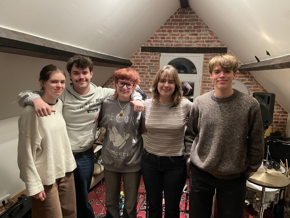 Crimson Bullet Generation wint internationale muziekwedstrijd | Onderox ...